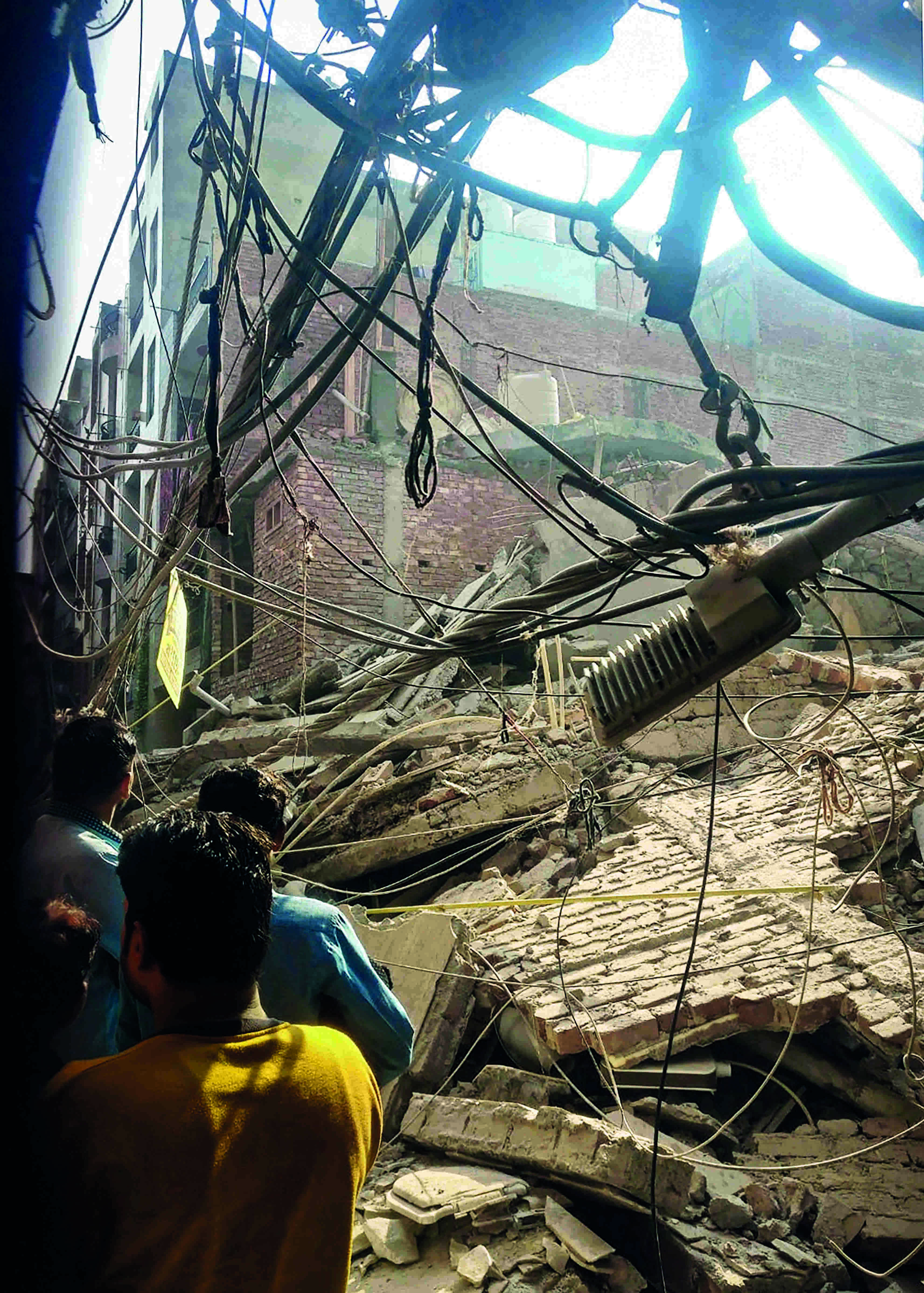 Four-storey building collapses in Delhi's Shastri Nagar, no casualty