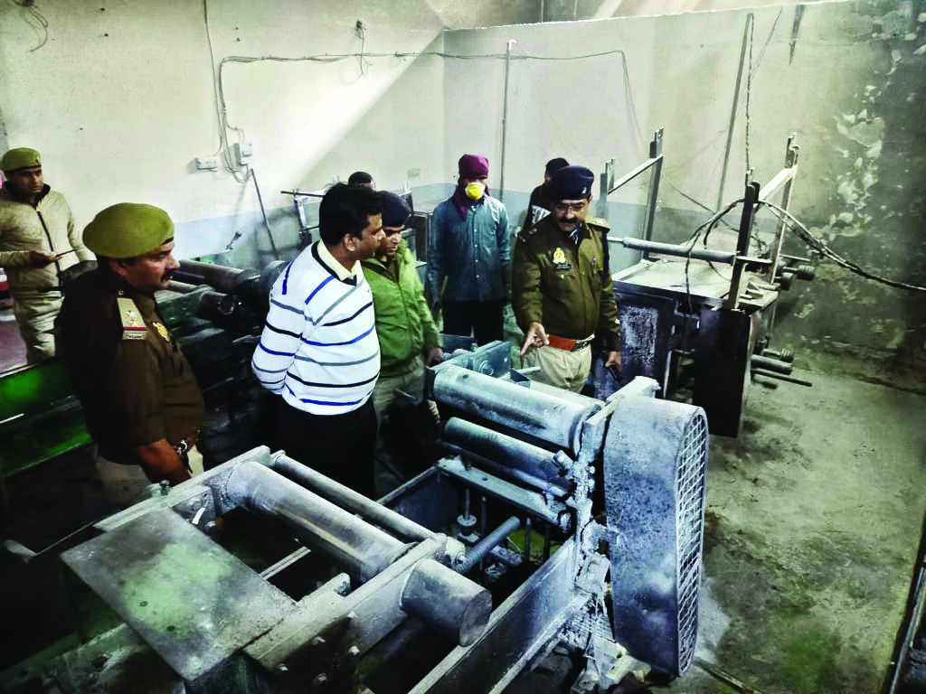 Fire breaks out at rubber factory, 3 injured as fire extinguisher explodes