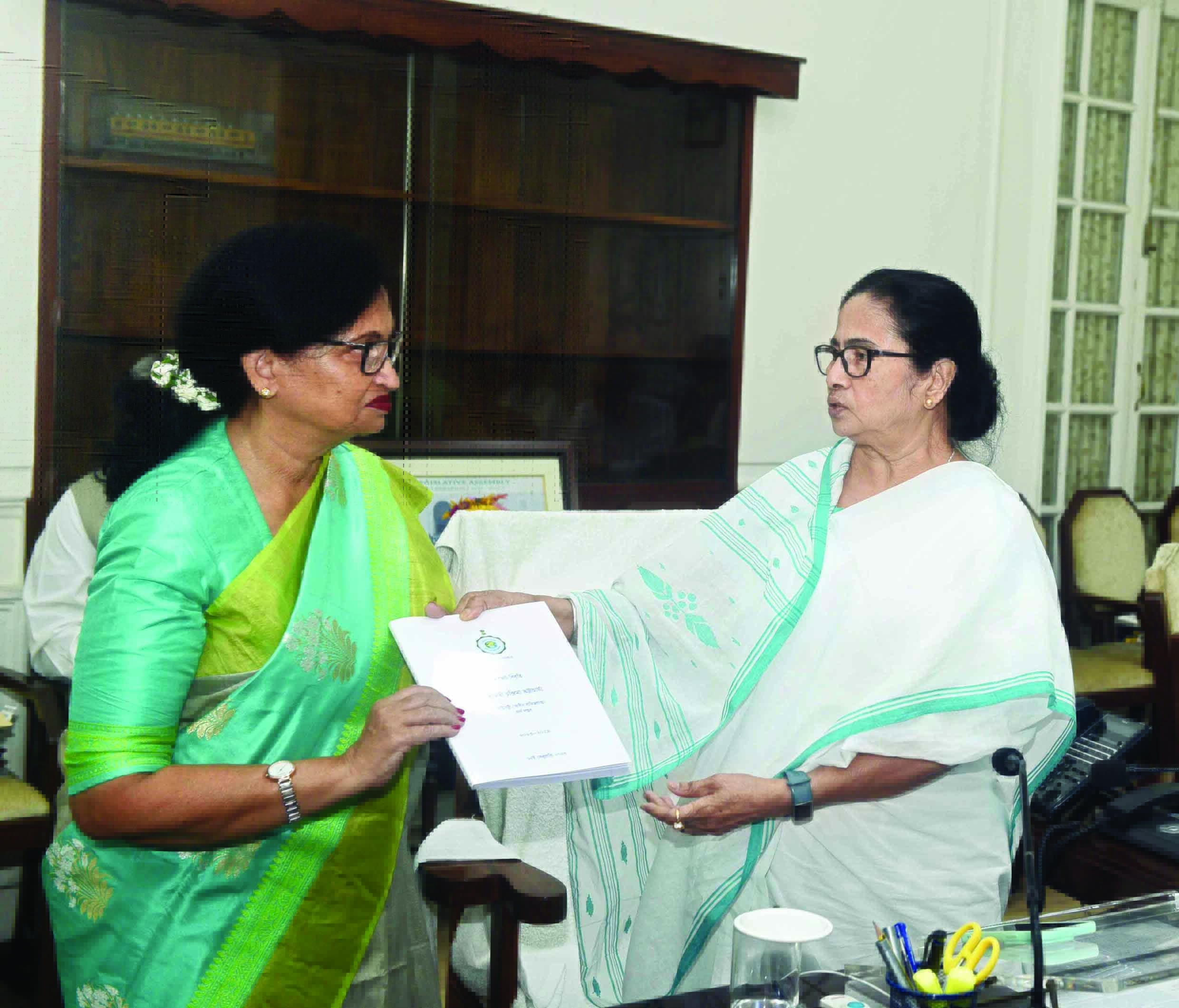 Budget pro-people, will create enormous job scopes: Mamata