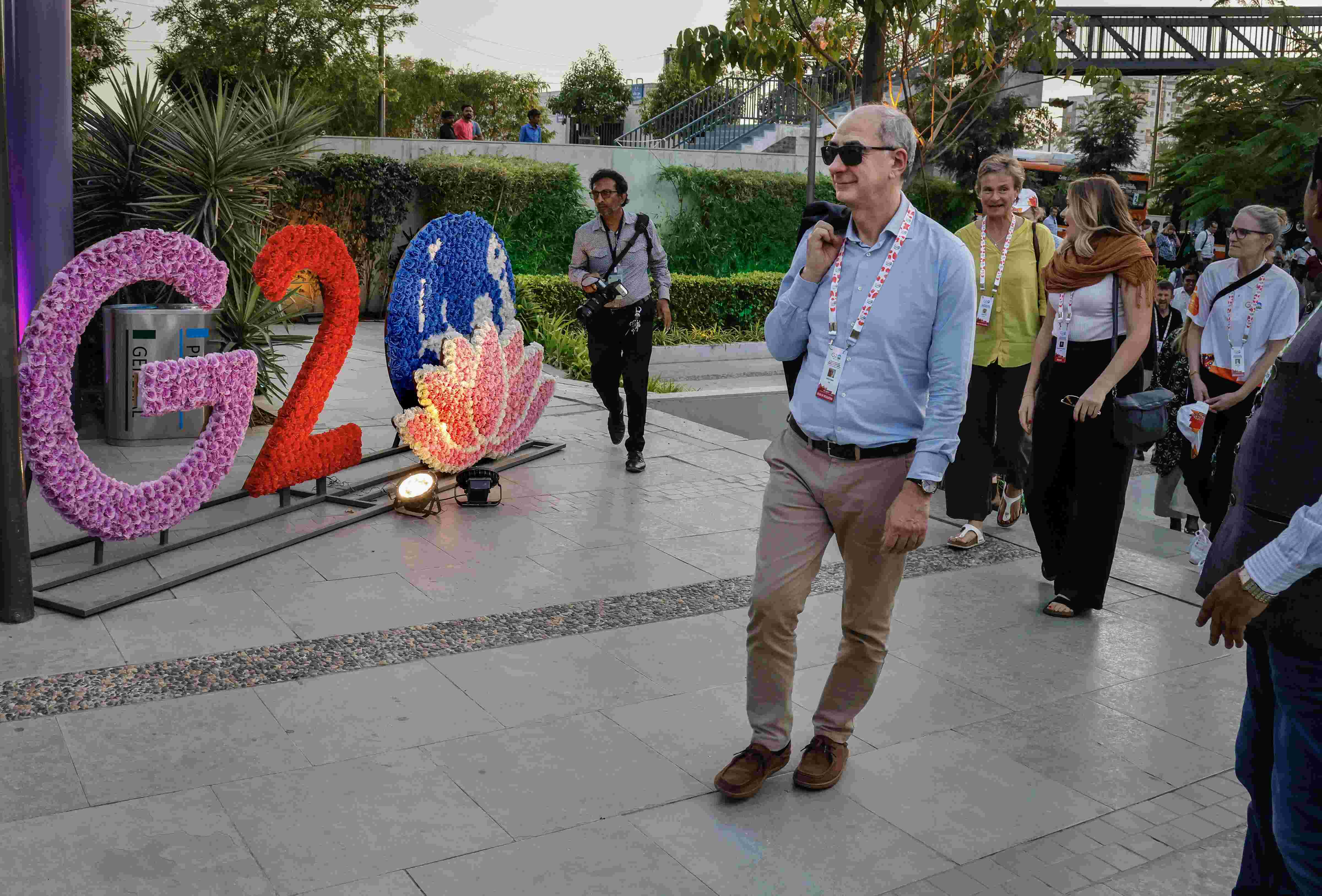 G20: Artists create masterpiece from scrap at Delhi park