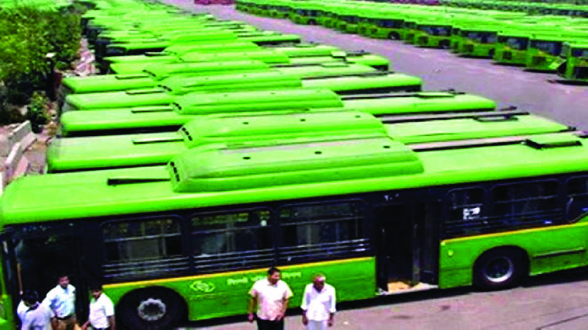 Govt begins 15-day assessment drive to bring Mohalla buses on city roads