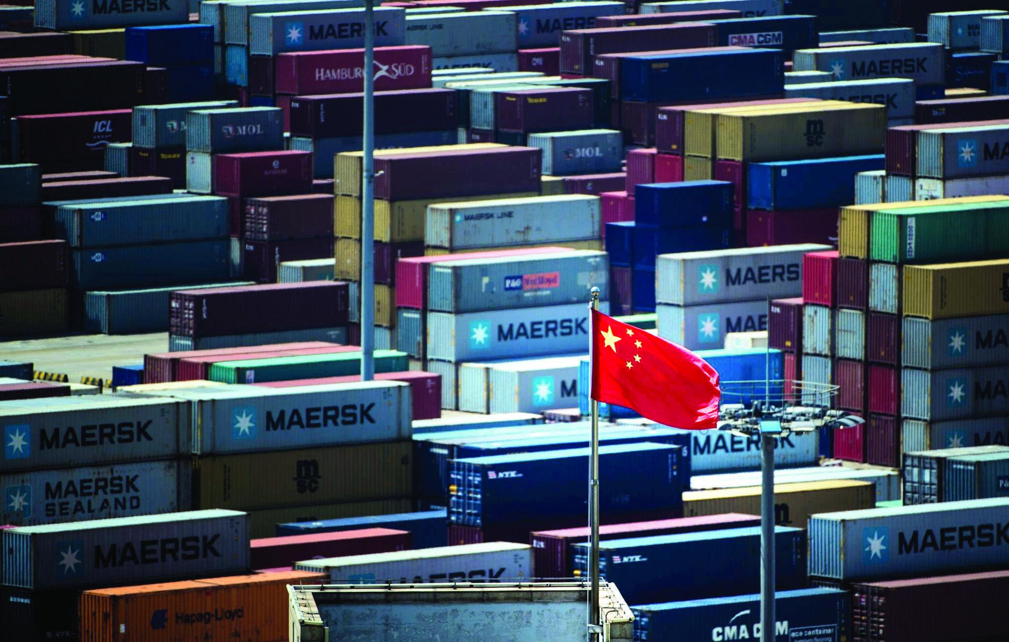 China’s exports fall by 7.5% in May, imports down by 4.5%