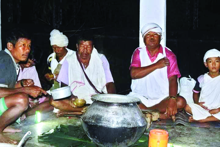 Toto tribe gears up to welcome sons-in-law on ‘Arsing’