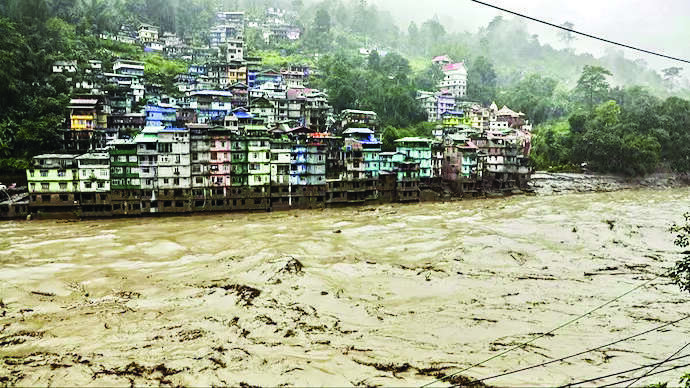 Sikkim disaster leaves a mark on tourism industry in Dooars
