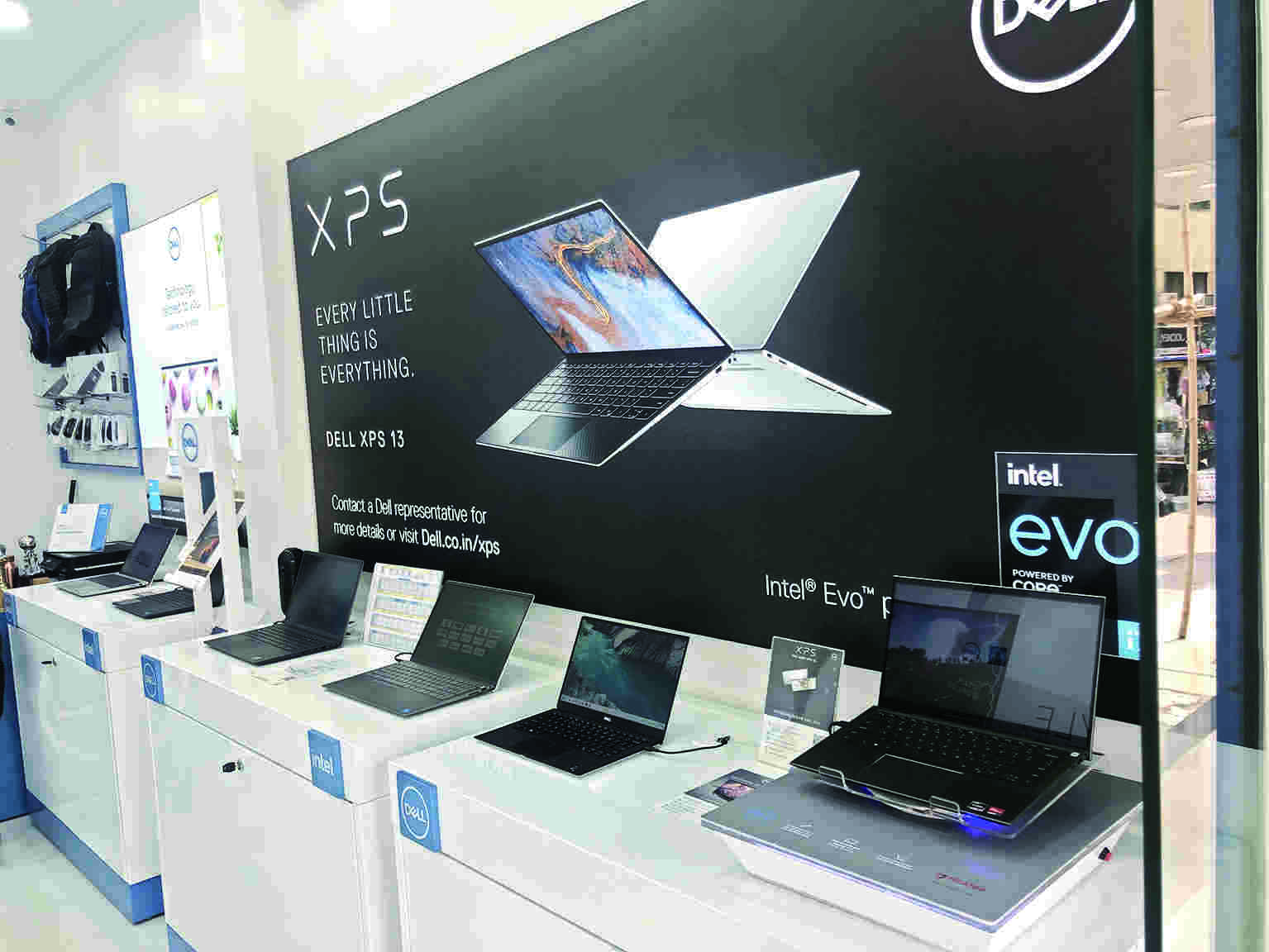 Govt tweaks licensing norms for laptop & computer imports