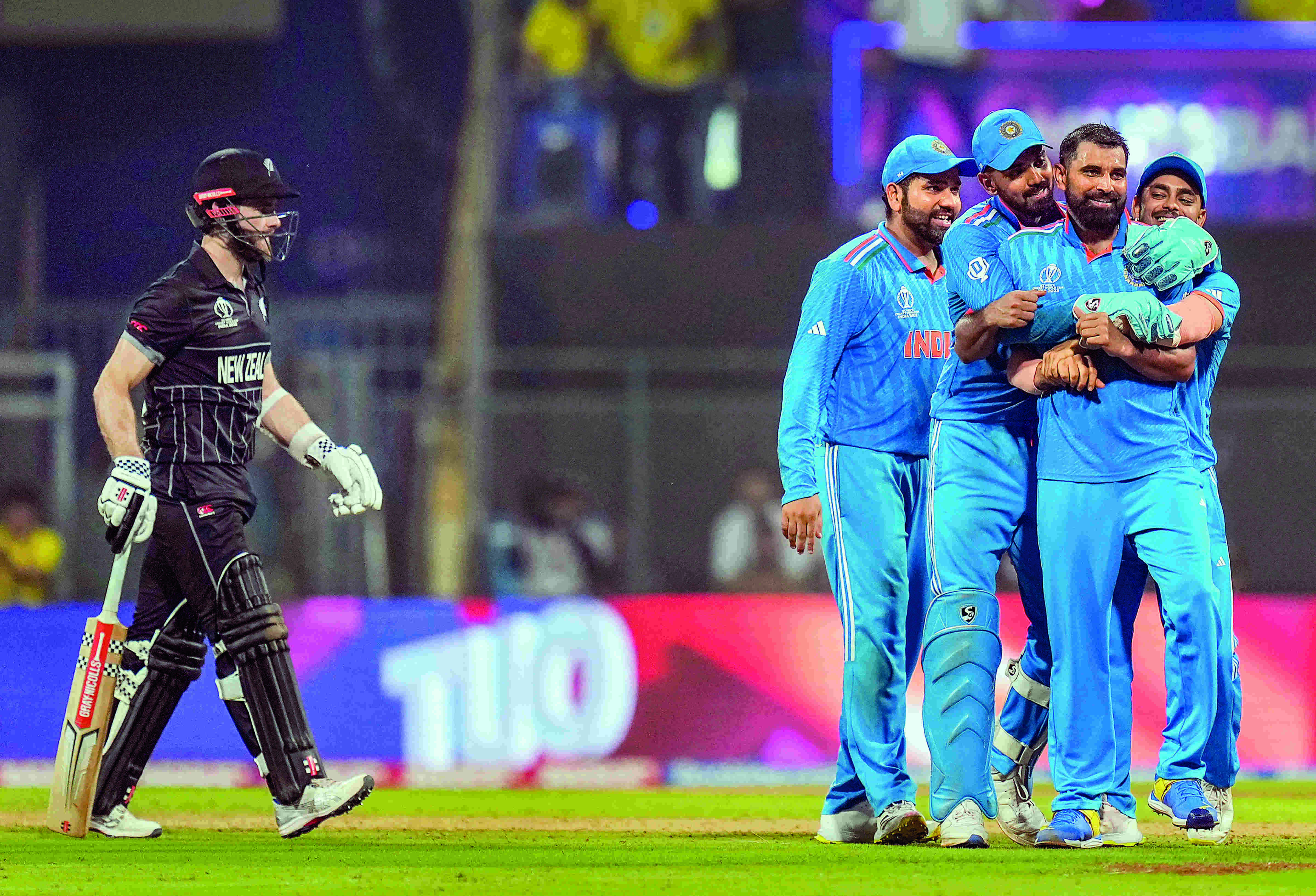 Invincible India win Shami-final, Kohli-fy for its 4th World Cup final