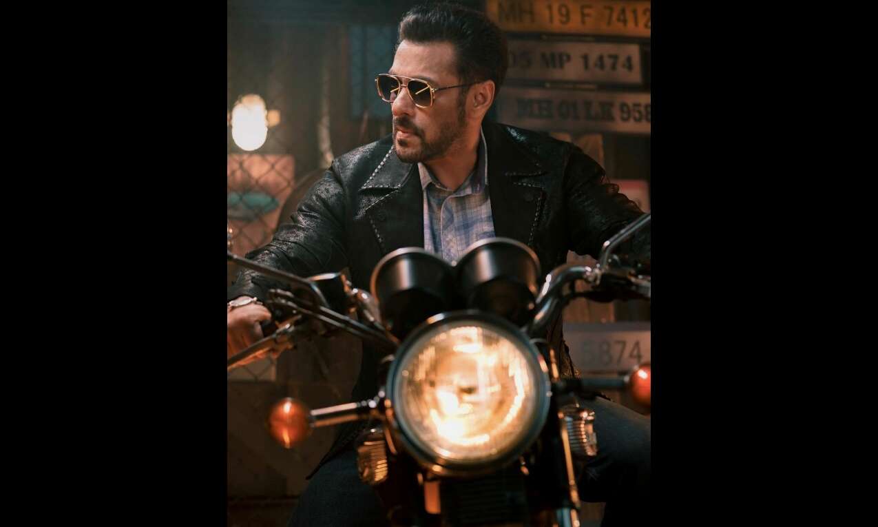 'Our off-screen chemistry is better than our on-screen chemistry'