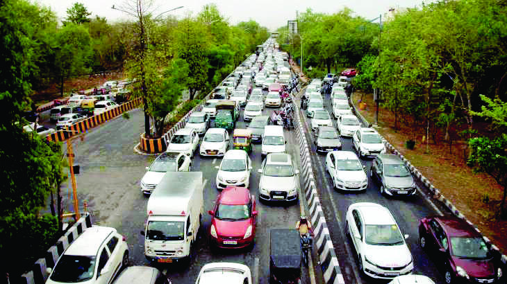 Driving licence suspension after three consecutive challans, says Noida ...