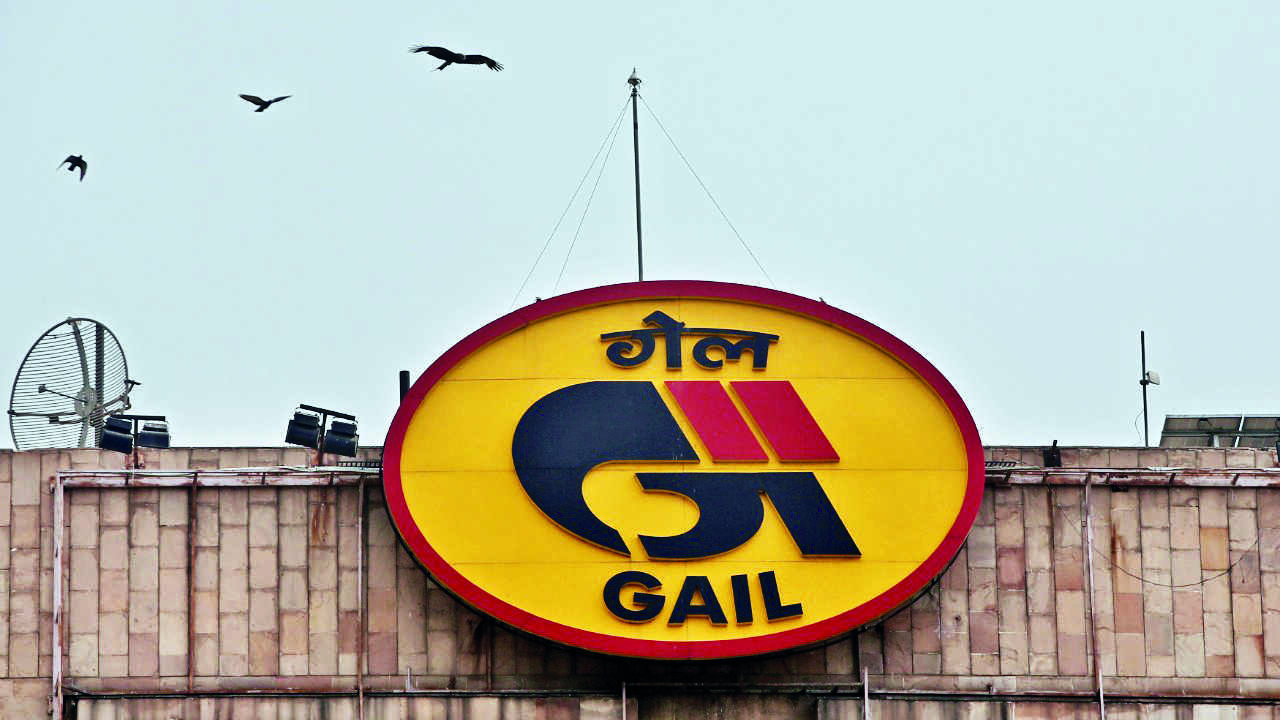GAIL PAT jumps 42% to `6,660 cr for nine months of current fiscal