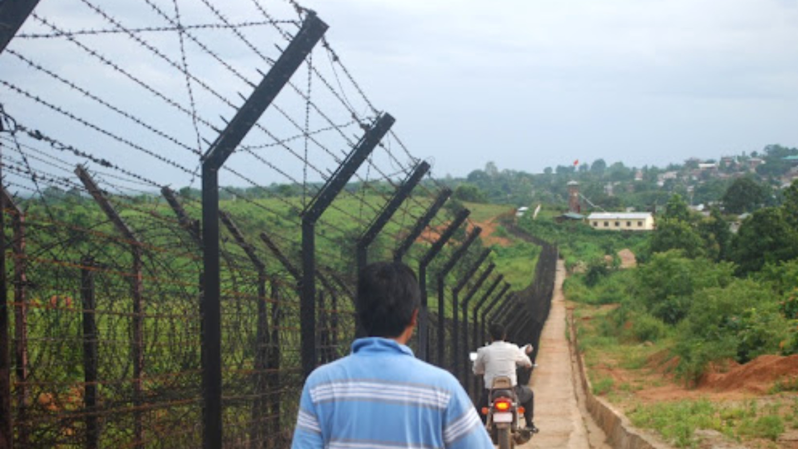Arunachal Pradesh CM hails Centre's move to fence India-Myanmar border