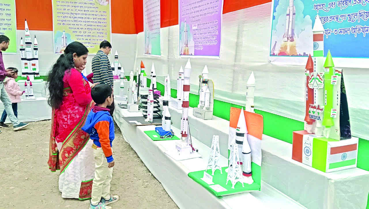Chandrayaan-3 model competition in school