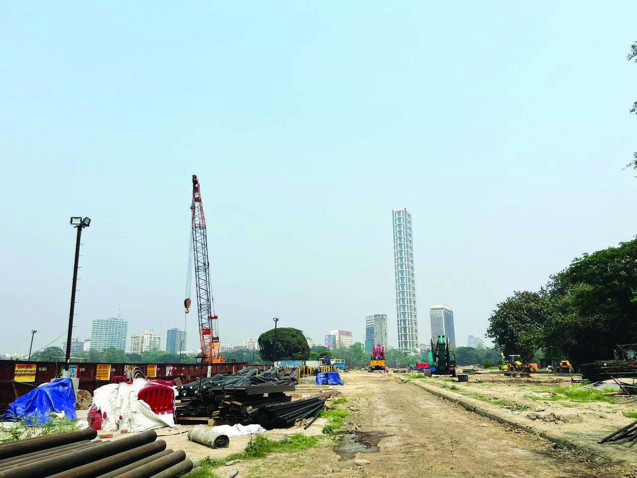 Construction of Victoria Metro Stn : About 29 trees to be transplanted