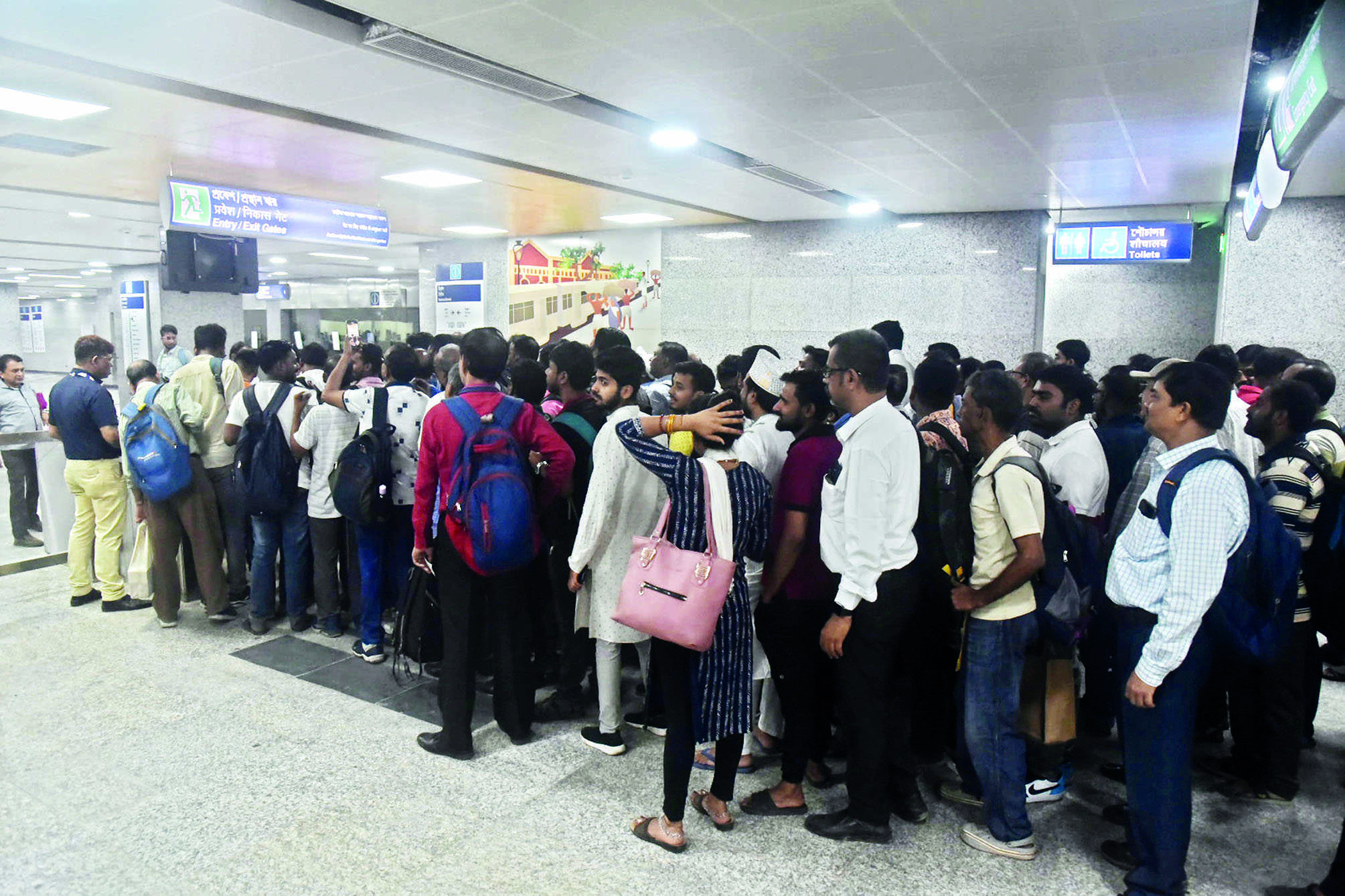 Stretch of Green Line: Metro Rlys earns over Rs 1 cr in a month