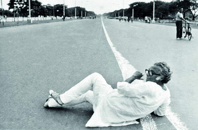 Kolkata celebrates Mrinal Sen on his 101th anniversary