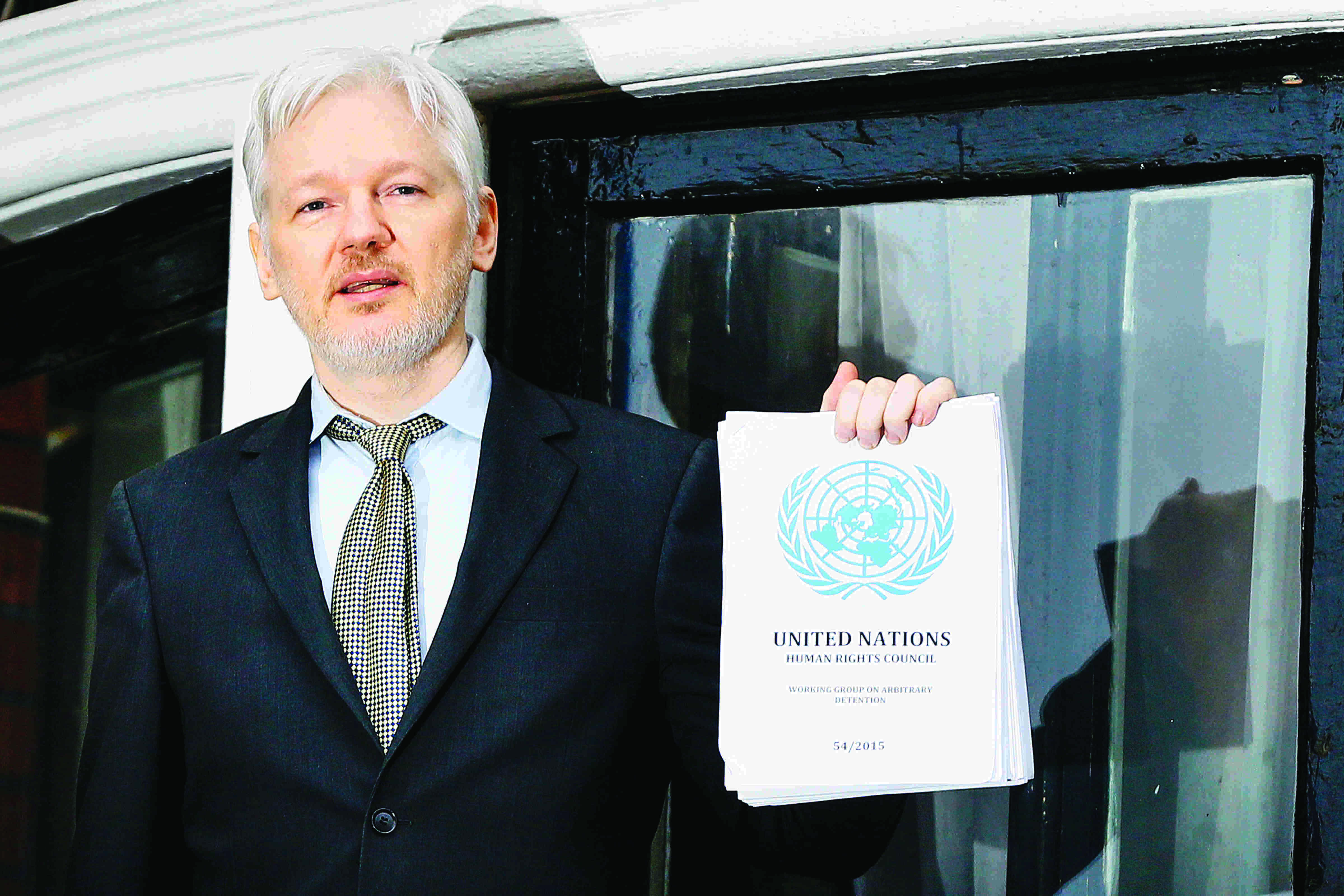 Julian Assange freed from prison, flown out of UK