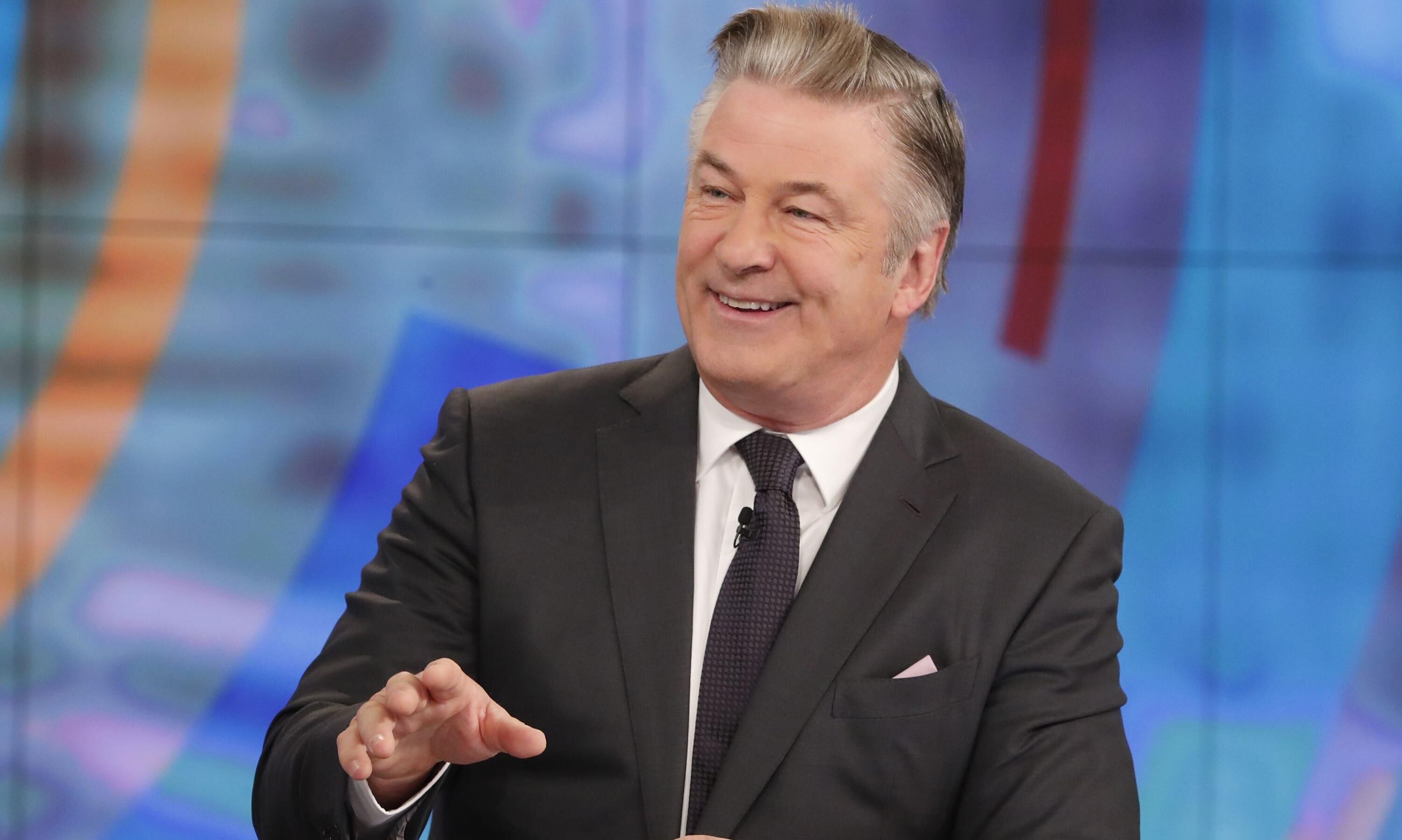 Alec Baldwin thanks supporters after the early end of trial