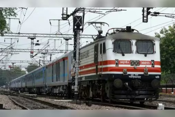 Railway Board launches pilot project for biometric attendance, BA test ...