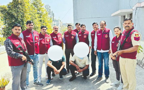 Int’l luxury car theft syndicate busted; 8 held