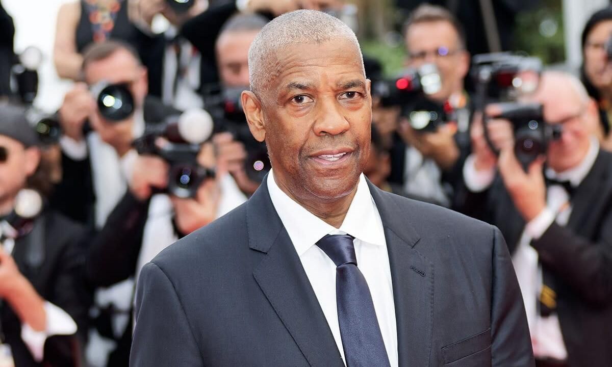 Denzel Washington receives Palme d’Or award at Cannes
