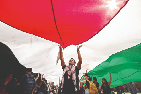 Israel, Hamas to exchange hostages and prisoners