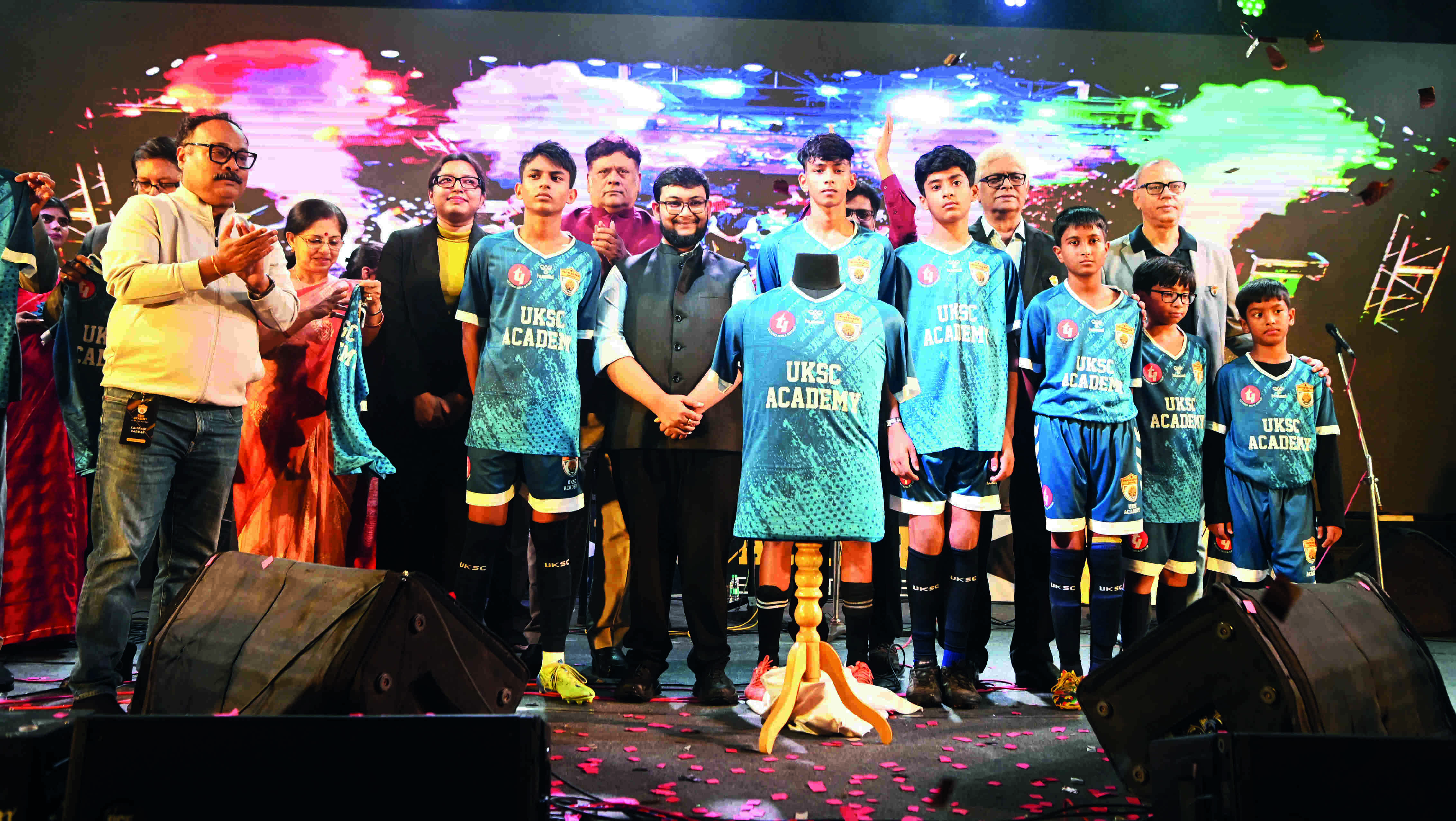 Techno India Group launches grassroot football initiative with UKSC ...