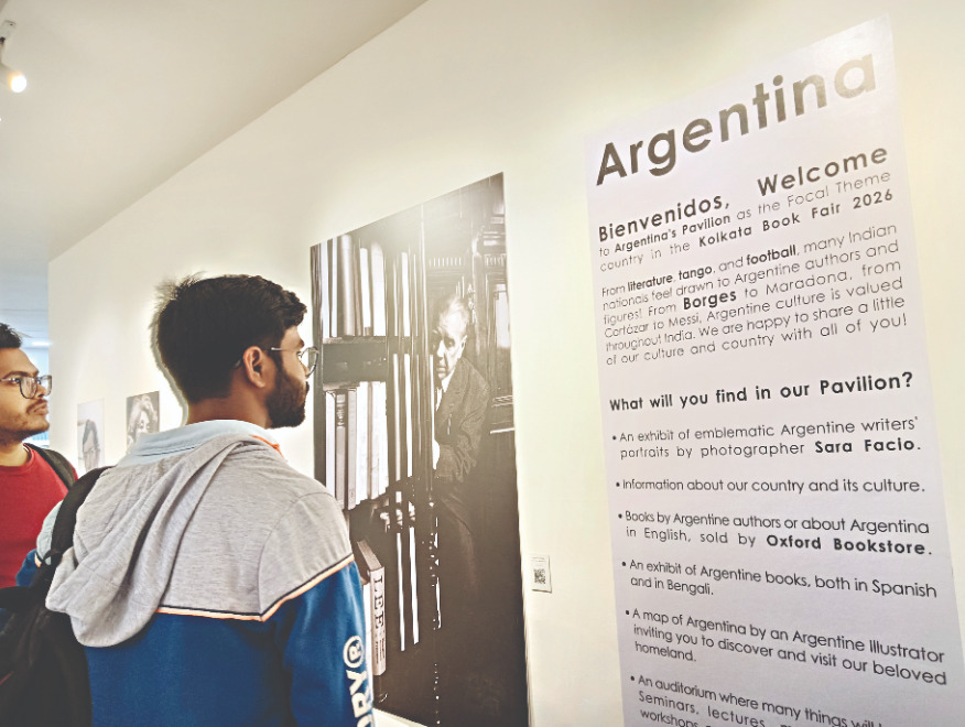 Messi, Maradona & books draw Bengalis to Argentina pavilion
