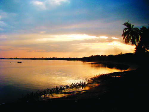 A sweet tale by the river Ichamati: Taki, a town in West Bengal, is ...